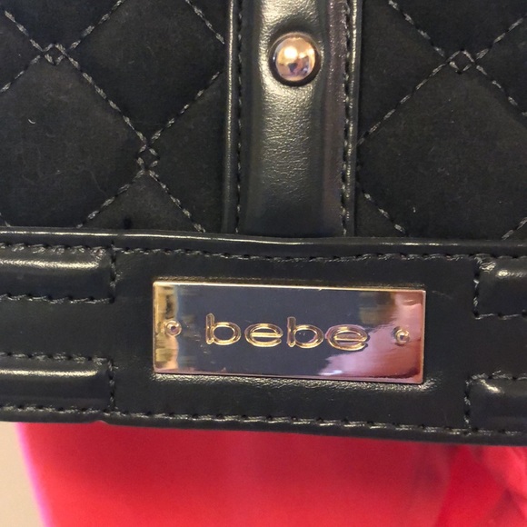 bebe | Bags | Bebe Olive Green Crossbody Bag With Gold Chain Strap ...